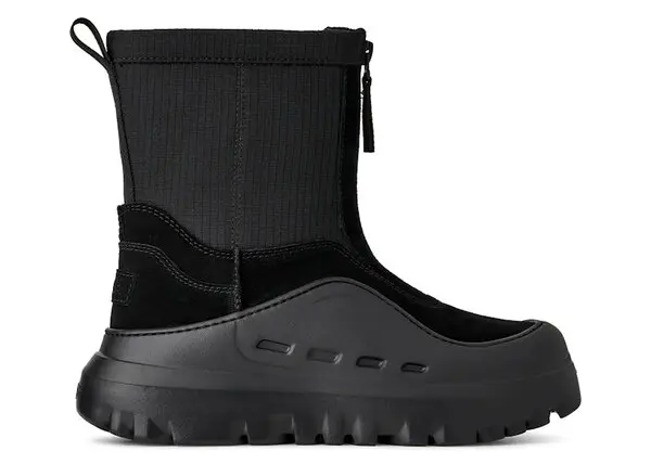 UGG Peakmod Boots