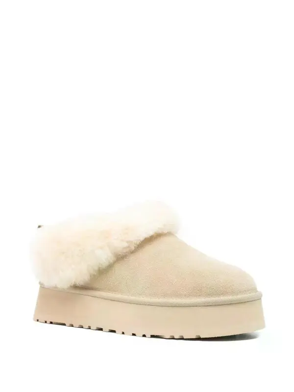 UGG Shearling Platform Boots - Neutrals