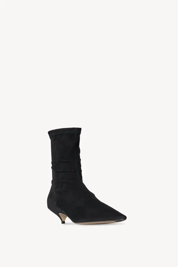 THE ROW Liisa Kitten Boot In Suede - Black