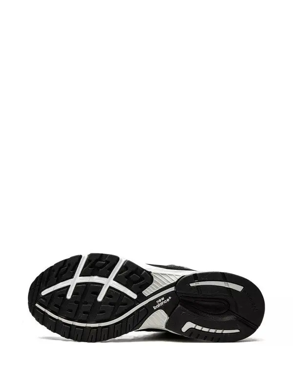 NEW BALANCE Made In Usa 993 Low-top Sneakers - Black