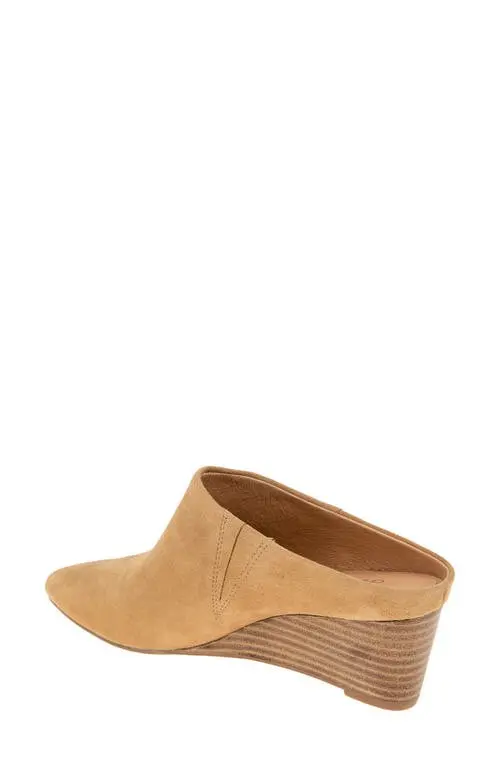 Andre Assous Wyatt Wedge Mule - Biscuit
