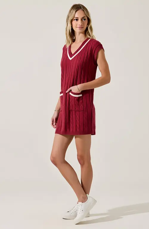 MODENAIRE Cable-knit Mini Sweater Tank Dress With Pockets - Burgundy