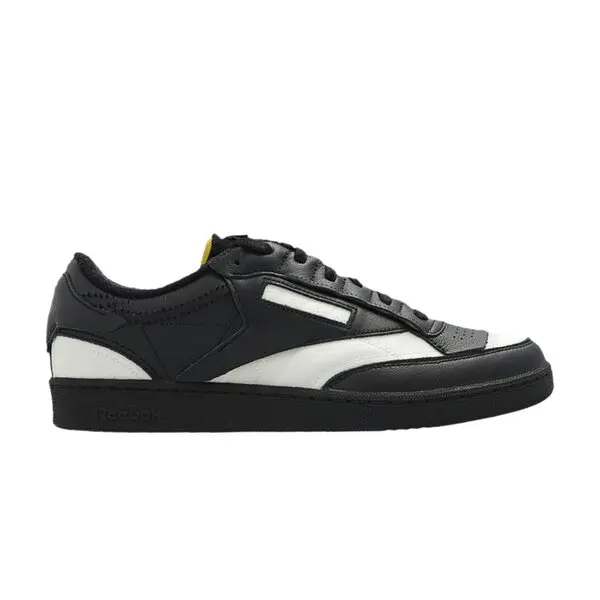 REEBOK Maison Margiela Club C Sneakers - Black