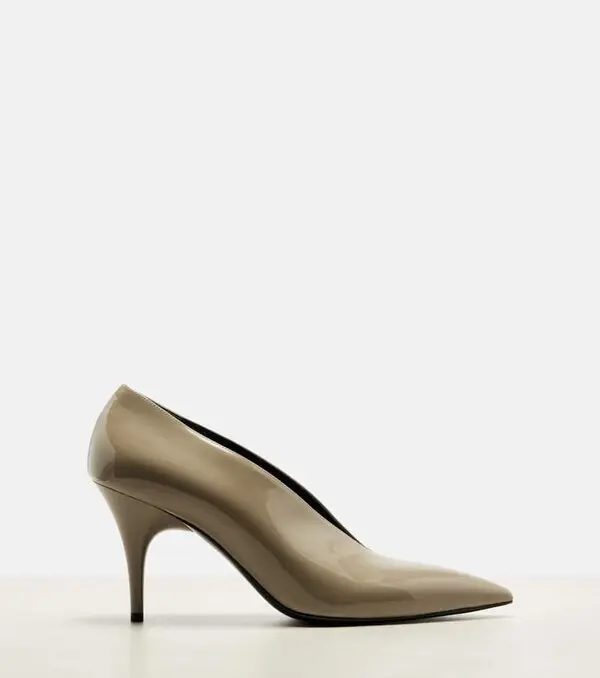 Gucci Patent Leather Pointed Toe Pumps