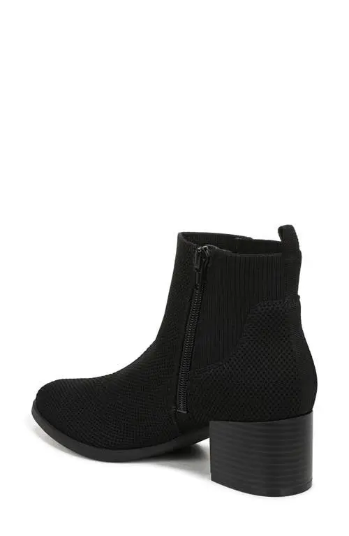 LIFESTRIDE Dazzle Bootie