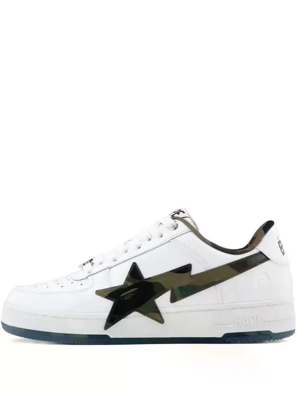A BATHING APE Star-appliqué Low Top Sneakers - White