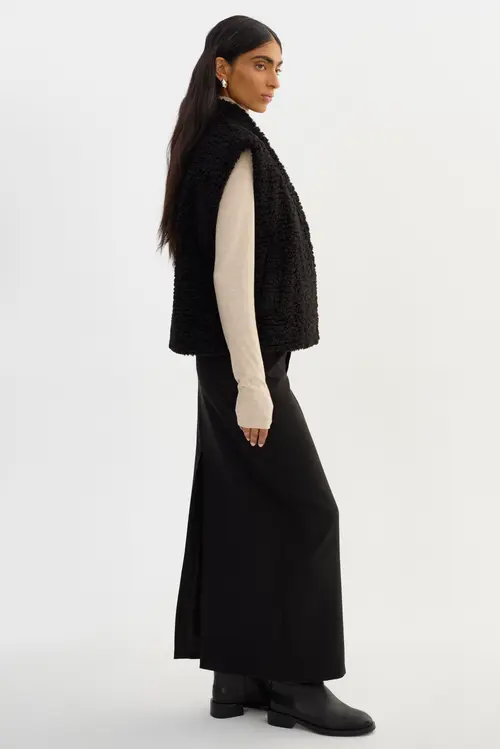 LAMARQUE Dua Reversible Faux Fur Vest - Black