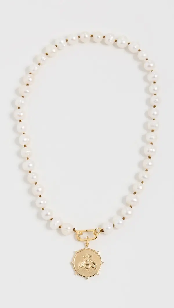 HART Pearl Necklace With Bee Pendant