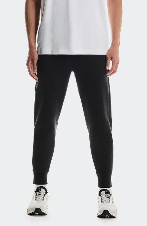 On Focus Tech Sweatpants - Black