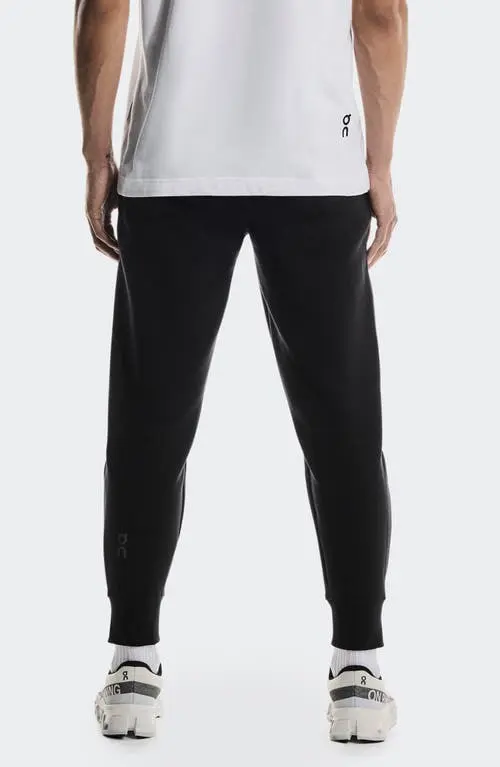 On Focus Tech Sweatpants - Black