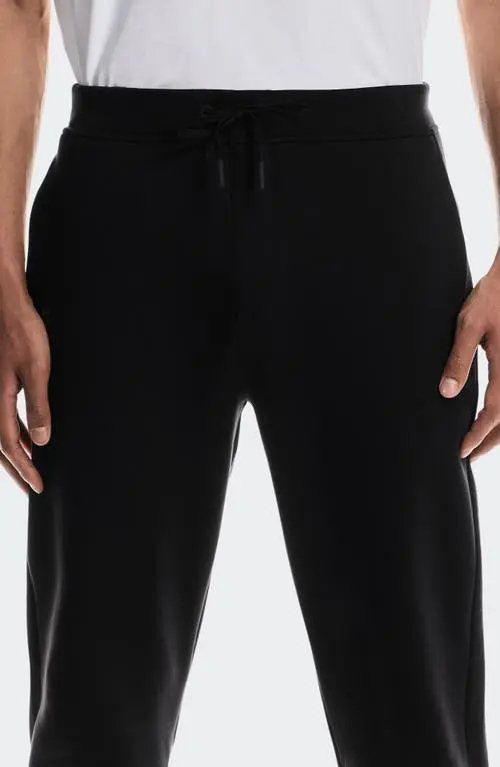 On Focus Tech Sweatpants - Black