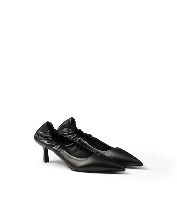 Prada Leather Pumps - Black