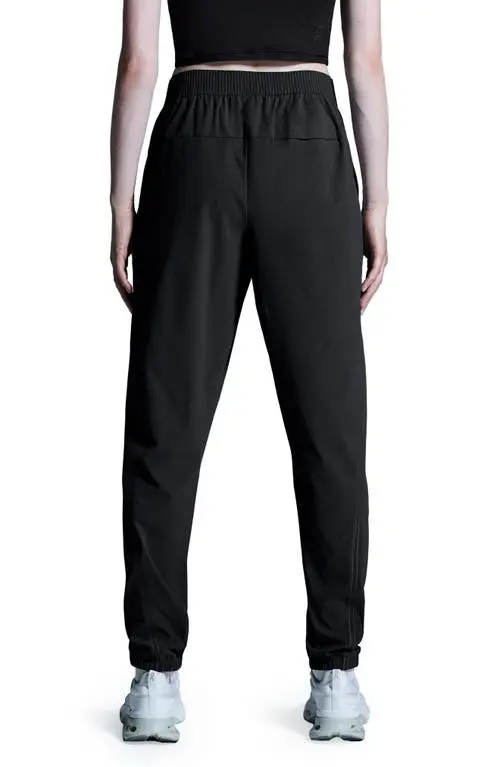 On Focus Stretch Joggers - Black