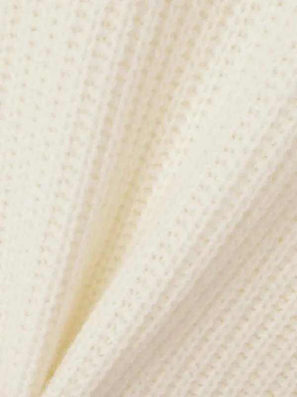 LISA YANG Julina Ribbed Cashmere Turtleneck Sweater