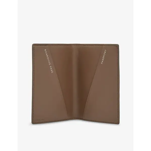 Smythson Grained Leather Passport Cover - Fawn