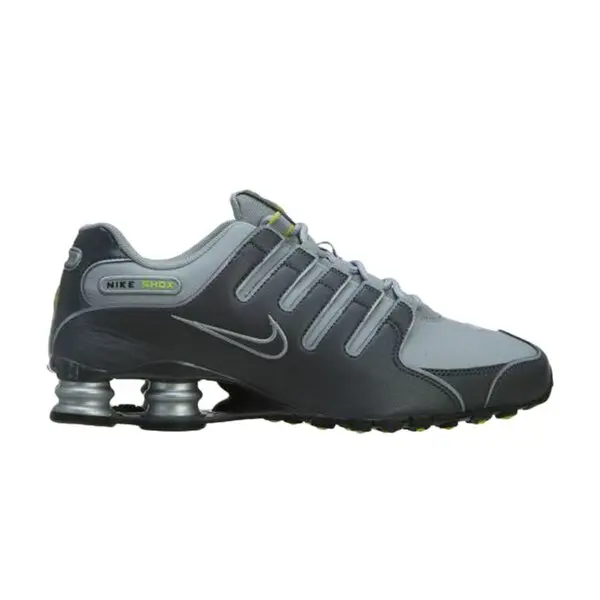Nike Shox Nz Sneakers - Grey