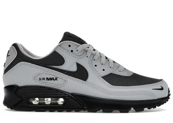 Nike Air Max 90 Sneakers