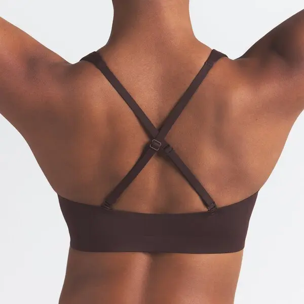 SKIMS V Neck Bra | Green | | Nike Shine - Phoenix