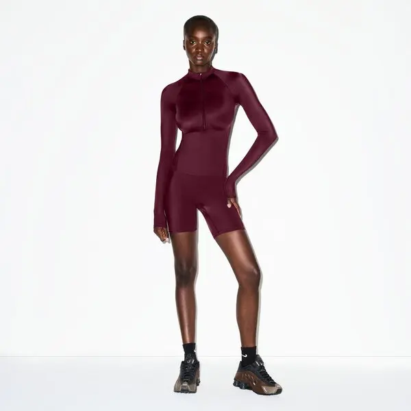 SKIMS Shine Bonded Waist Biker Short - Currant