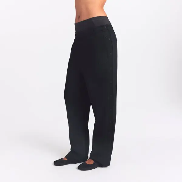 SKIMS Side Snaps Track Pants