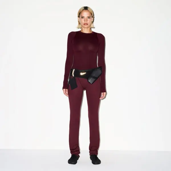 SKIMS Long Sleeve Crew Neck Top - Currant
