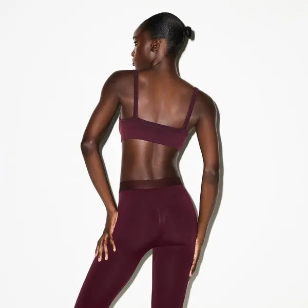 SKIMS Nike Vintage Seamless Cami Bra - Currant