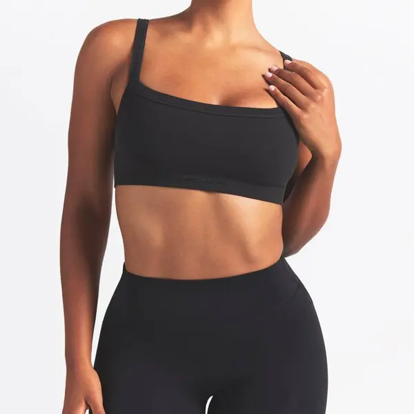 SKIMS Cami Top Bra | Black | | Nike Vintage Seamless - Obsidian
