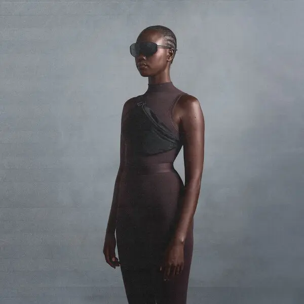 SKIMS Scoop Neck Bra | Black | | Nike Vintage Seamless - Phoenix