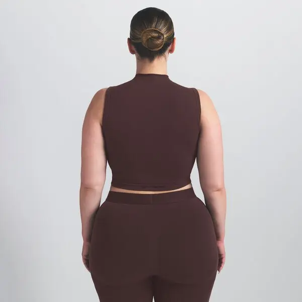 SKIMS Vintage Seamless Mock Neck Bra Top - Phoenix