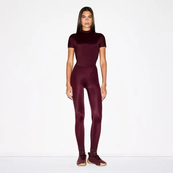 SKIMS V Line 26" Legging | Deep Neutral | | Nike Shine