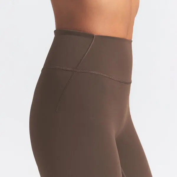 SKIMS 7" Biker Short - Dark Sepia