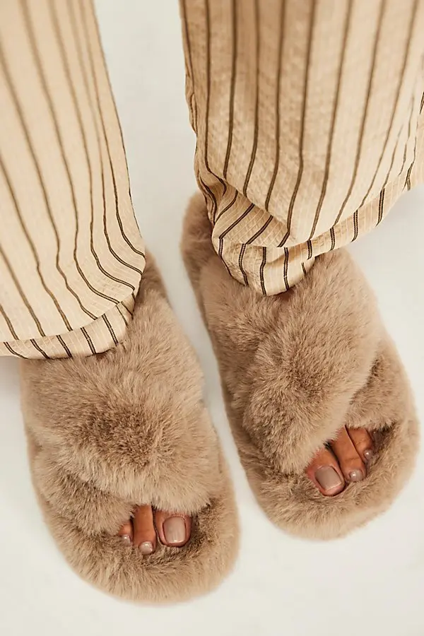 Free People Counting Sheep Slippers - Taupe