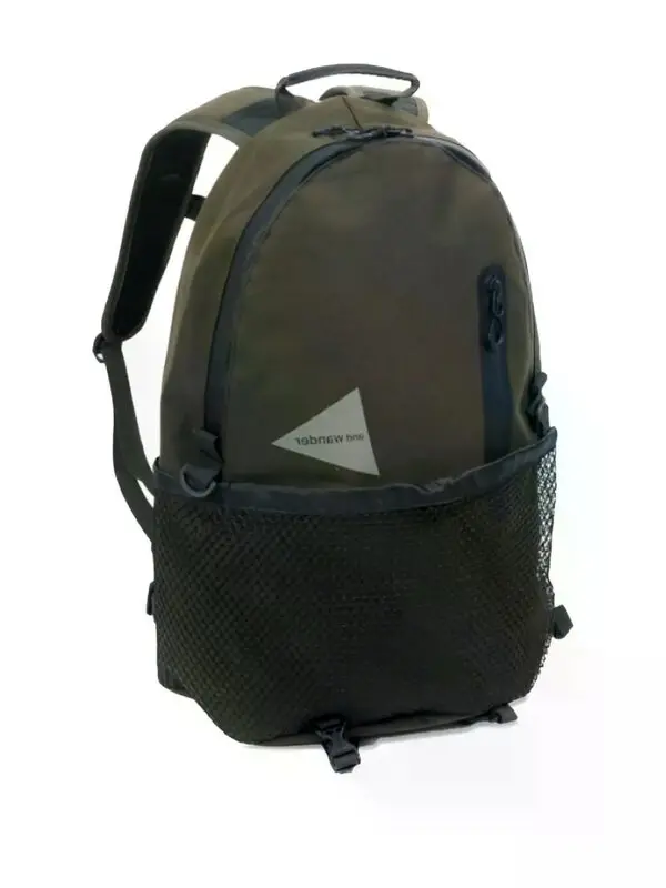 AND WANDER Triangular-logo Backpack - Green