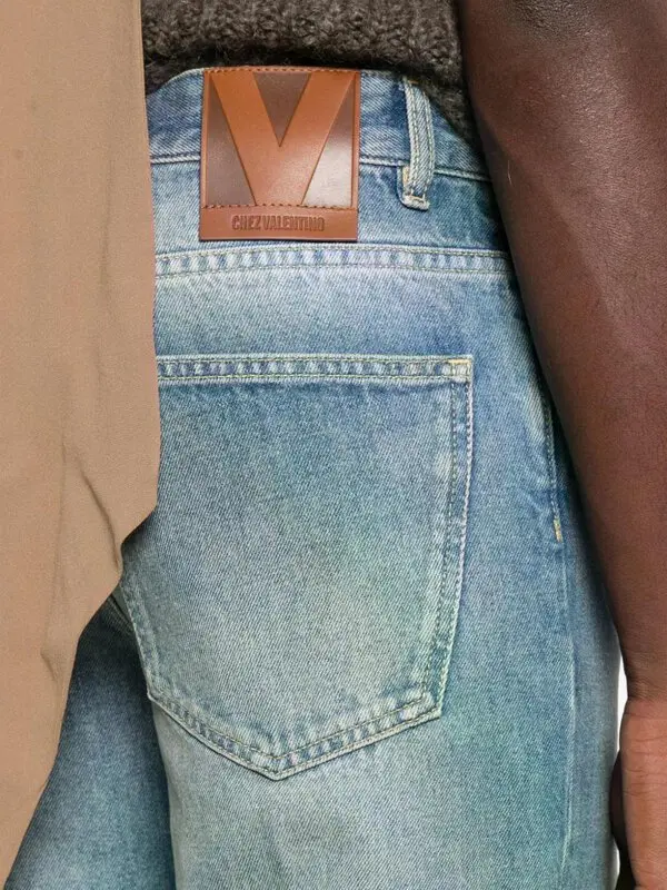 Valentino Garavani Logo-patch Jeans