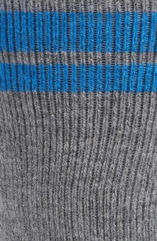 Smartwool Mountaineer Maximum Cushion Tall Wool Blend Socks - Medium Gray