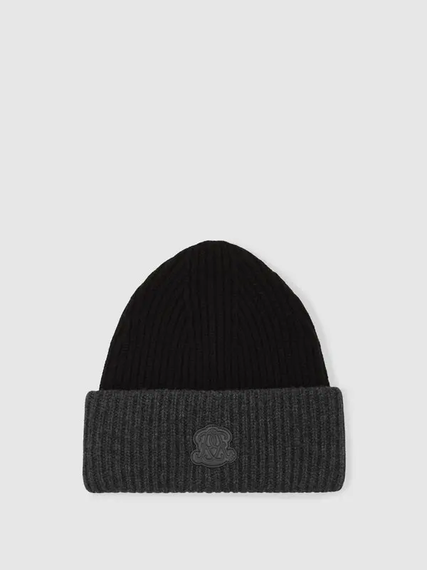 REISS Aden Monogram Appliqué Wool Beanie - Black