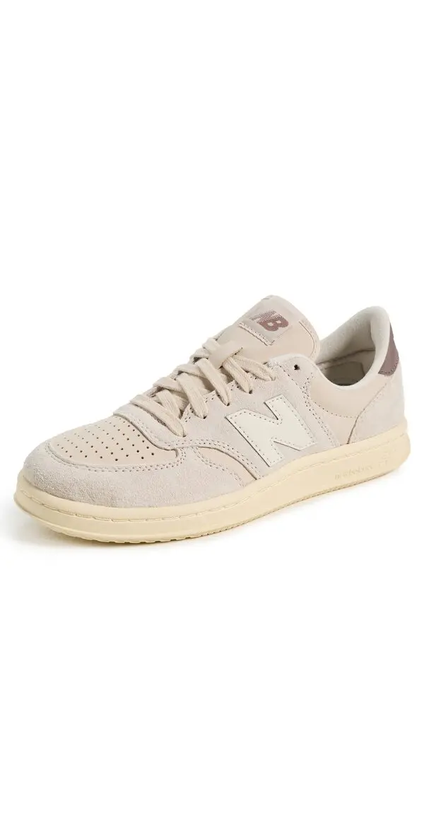 NEW BALANCE T500 Low Top Sneakers - Beige/beige