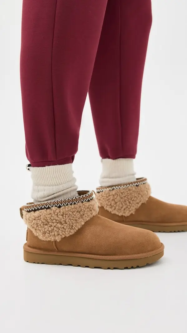 UGG Classic Ultra Mini Curly Boots