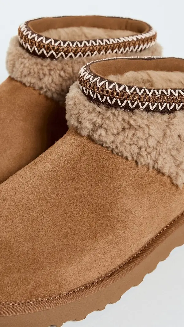UGG Classic Ultra Mini Curly Boots
