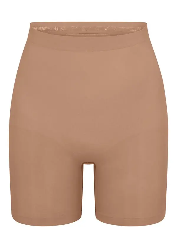 SKIMS Seamless Sculpt Mid-thigh Shorts - Light Brown