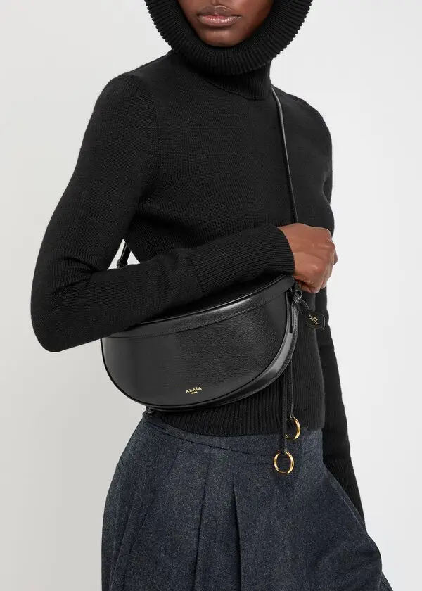 Alaïa Grained Leather Cross-body Bag - Black