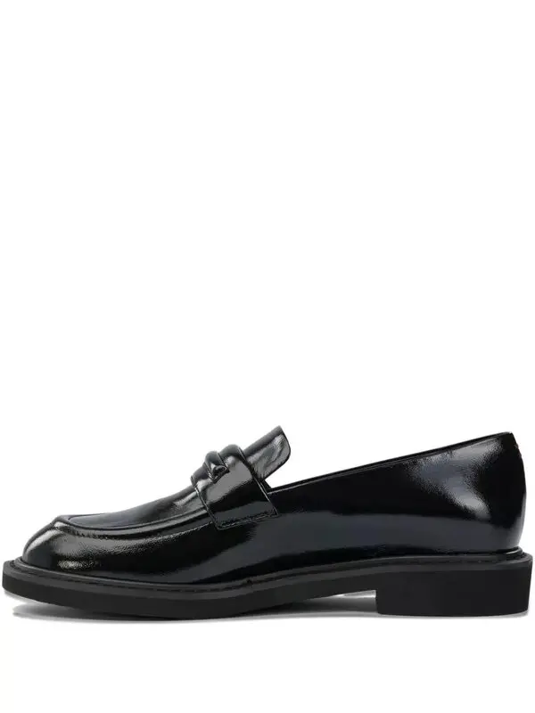 HALMANERA Leather Loafers