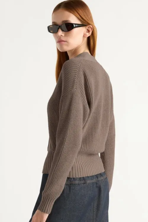 Modern Citizen Maren Cropped V-neck Sweater - Heather Brown