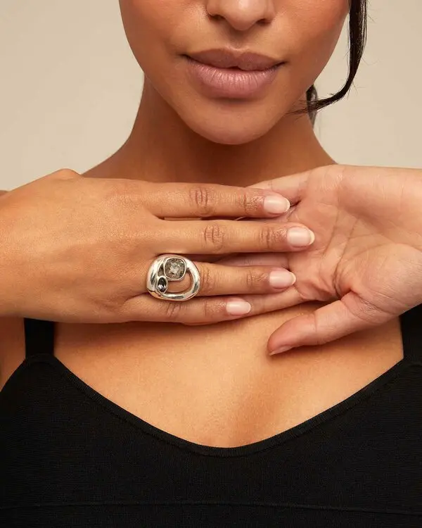 UNODE50 Grateful Crystal Ring