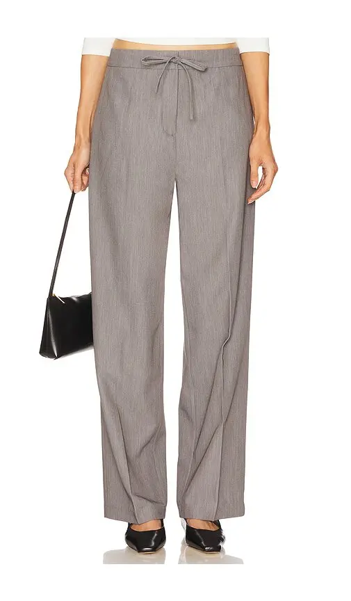 L'academie Melba Pant