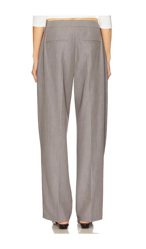 L'academie Melba Pant