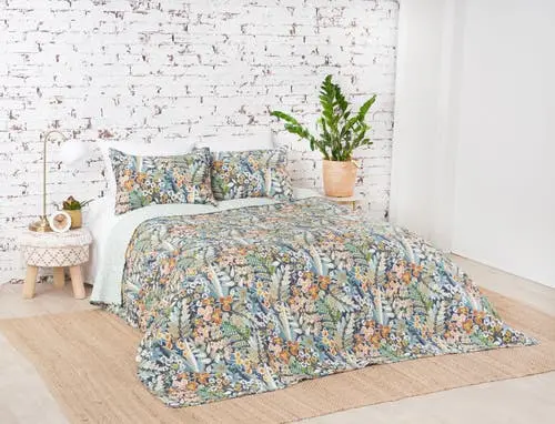 CAROL & FRANK Posy Quilt Set Bedding Set