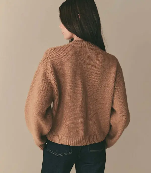 HMD Geonna V-neck Pullover Sweater