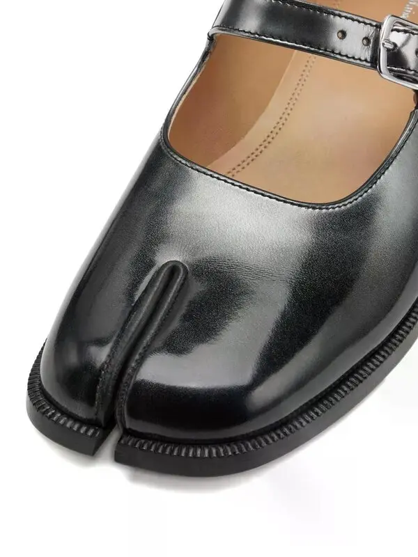 MAISON MARGIELA Tabi Buckled Mary Jane Pumps - Black