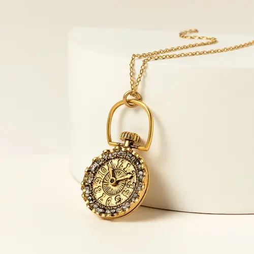 UNCOMMON GOODS 1111 Locket Ariana Ost - Gold With Crystals